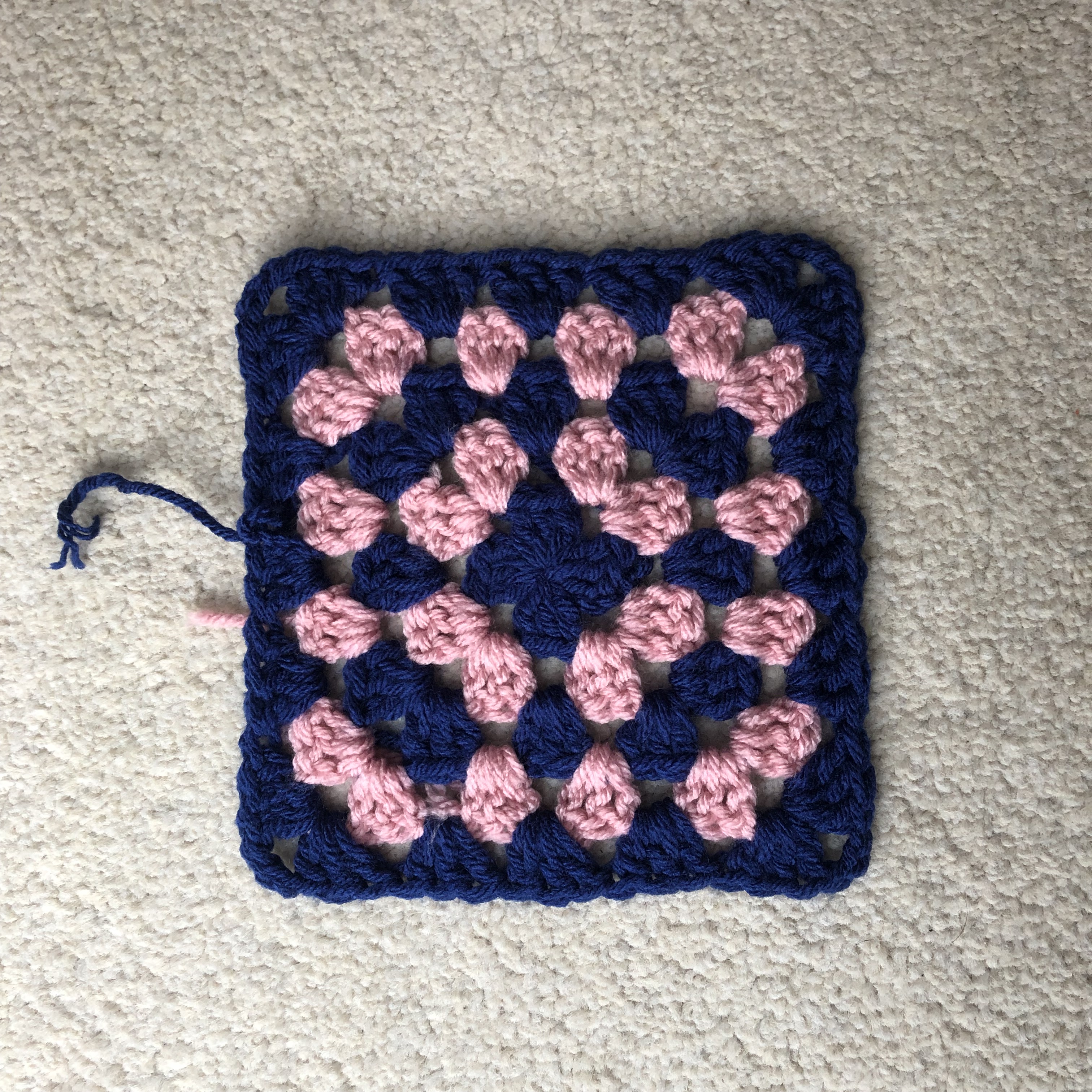 Granny Square Scarf – free crochet pattern – made by Vick