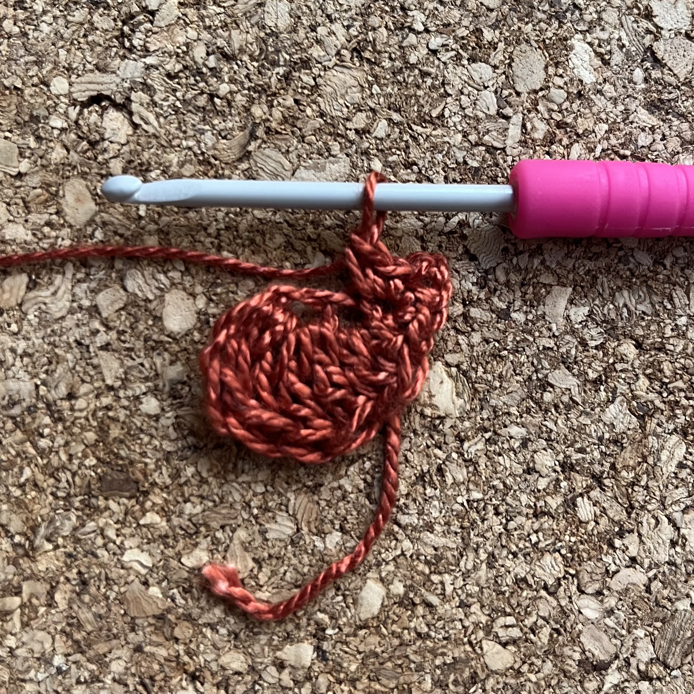 Crochet bag charms – 3 free patterns – made by Vick